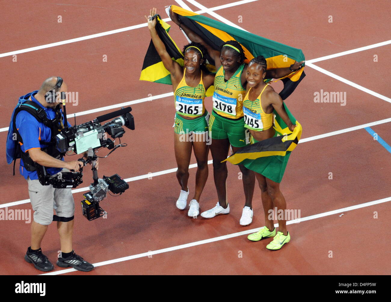 Shelly-Ann Fraser (L-R), Kerron Stewart and Sherone Simpson of Jamaica ...