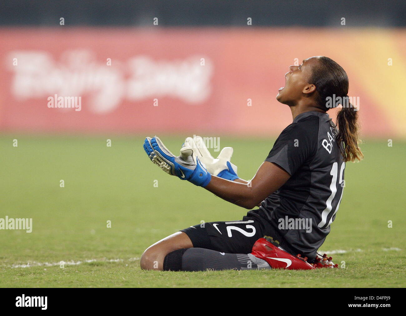 Goalkeeper Barbara of Brazil celebrates the victory after the women's ...