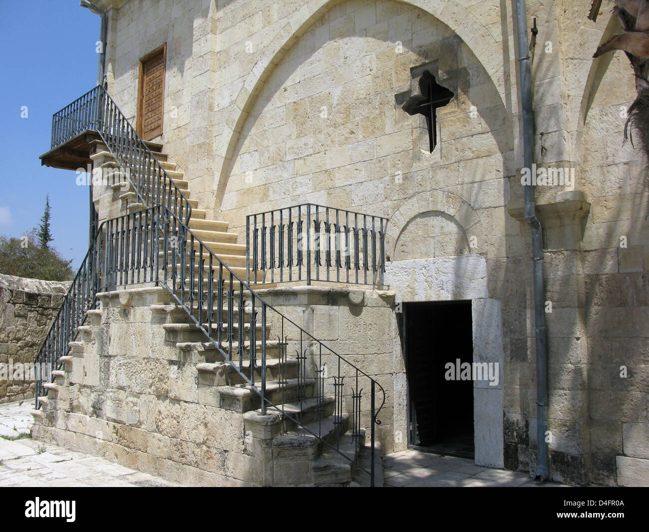 Tarsus entrance hi-res stock photography and images - Alamy