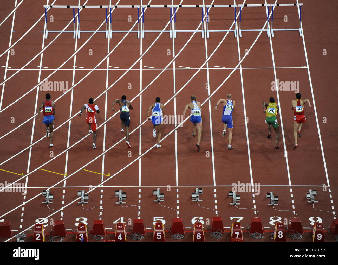 Heat 2 mens 110m hurdles hi-res stock photography and images - Alamy