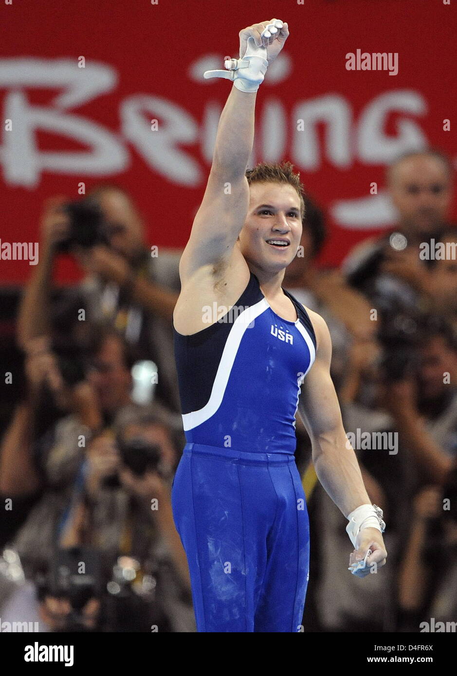 Jonathan Horton from the USA celebrates after his exercise in the Men's ...
