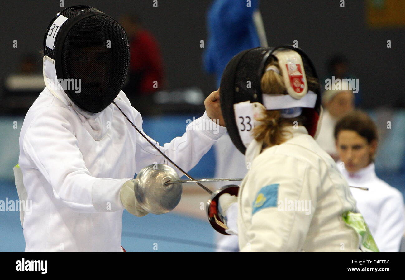 Eva Trautmann of Germany fences during the women·s Fencing Epee One ...