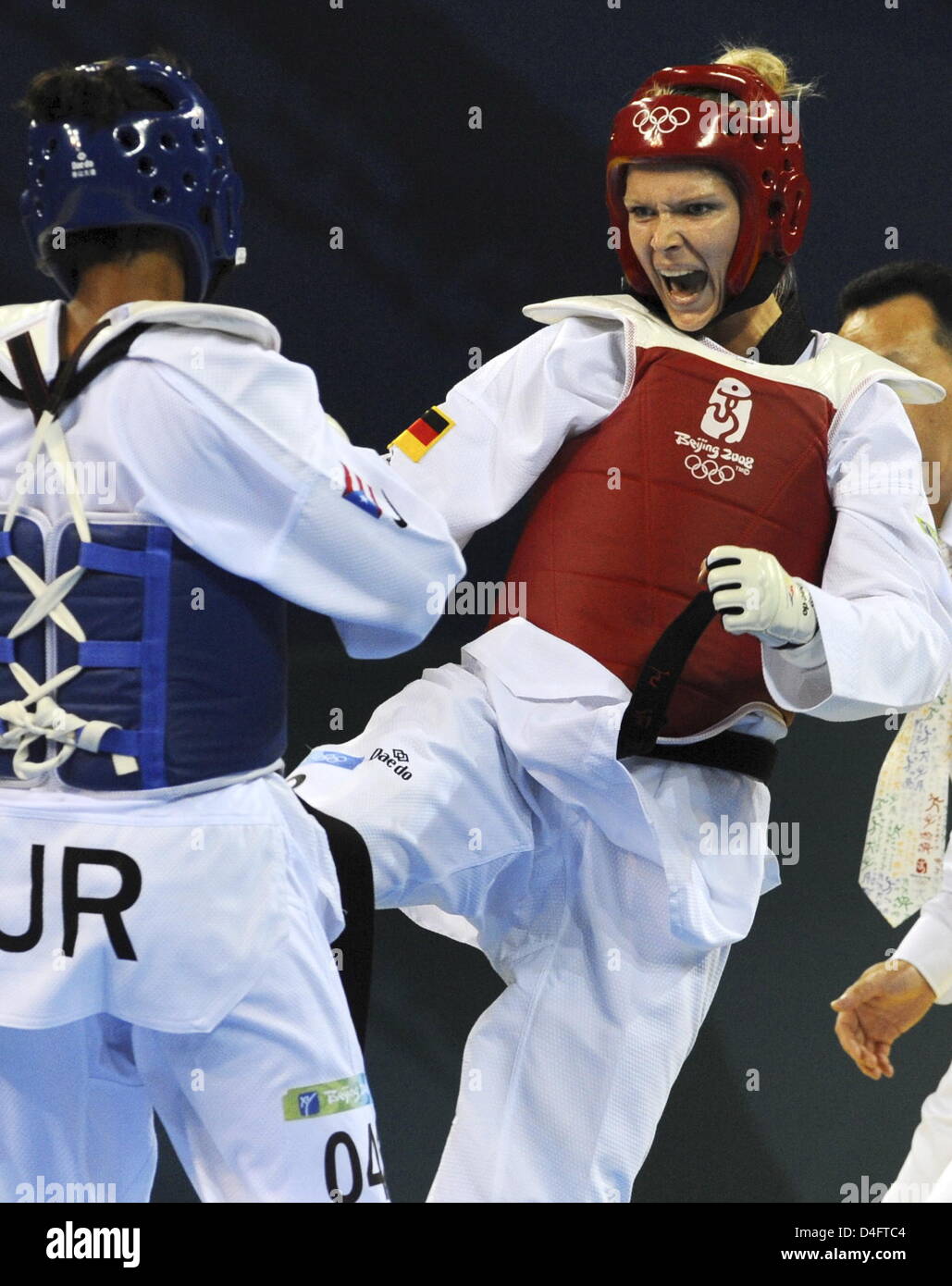 Taekwondo competition hi-res stock photography and images - Alamy