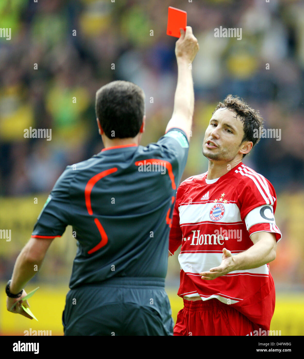 Referee herbert fandel hi-res stock photography and images - Alamy