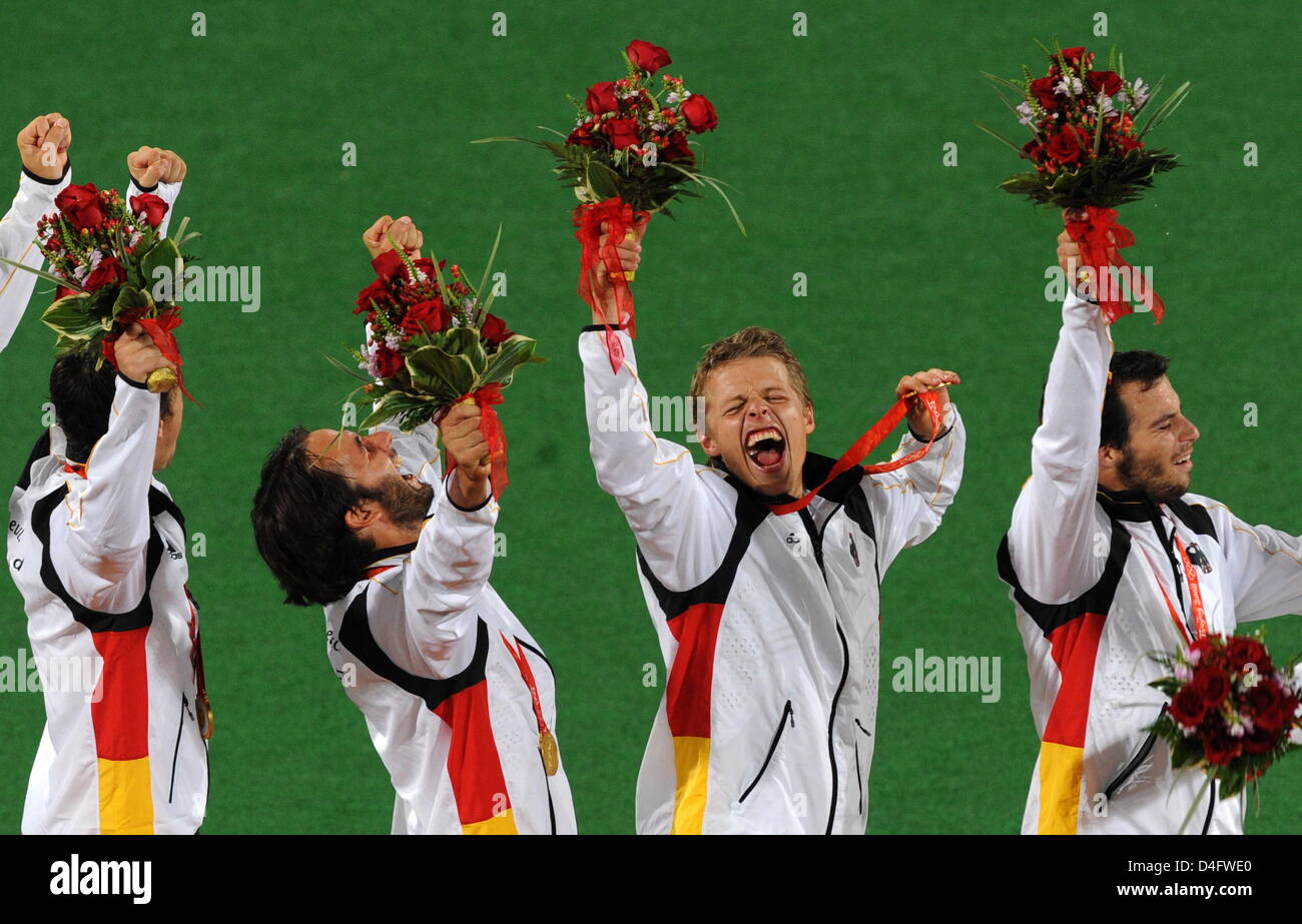 The team of Germany (R-L) Niklas Meinert, Benjamin Wess and Tibor ...