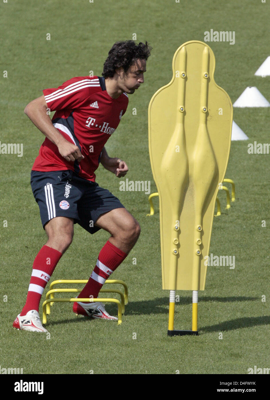 German Bundesliga club FC Bayern Munich's striker Luca Toni pictured ...