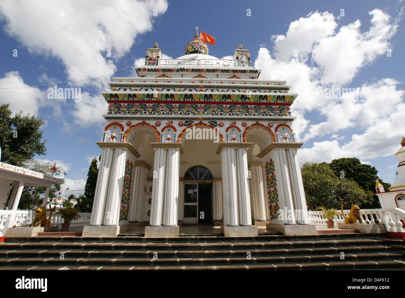 Mauritius triolet hindu temple hi-res stock photography and images - Alamy