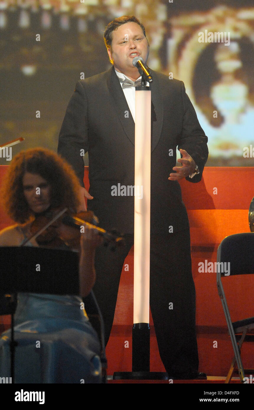 British tenor Paul Potts performs during the recording of the RTL chart ...