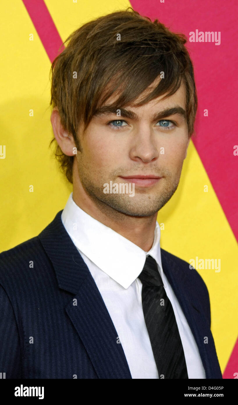 Actor Chace Crawford arrives at the 2008 MTV Video Music Awards at ...