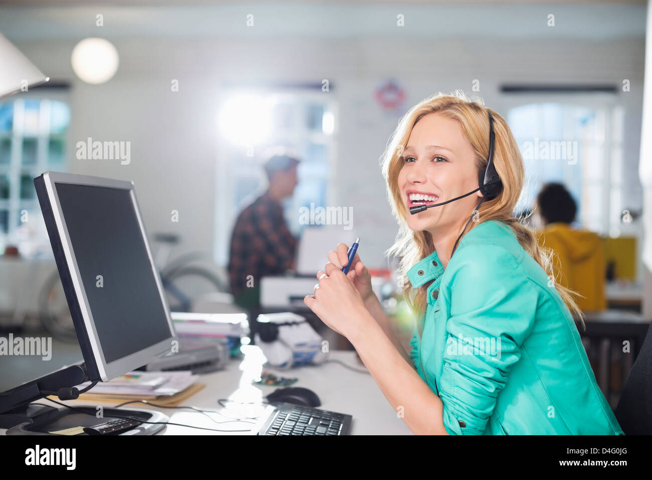 Jamaican man talking hi-res stock photography and images - Alamy