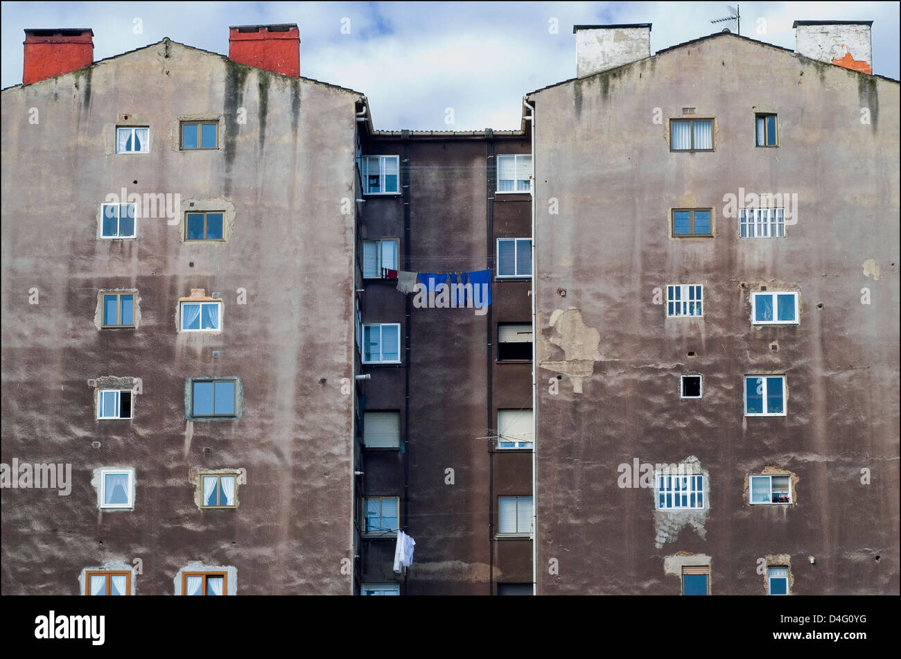 Distressed windows hi-res stock photography and images - Alamy
