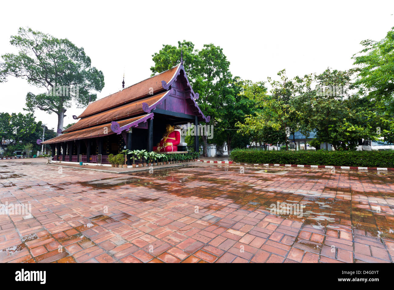 Temple ground hi-res stock photography and images - Alamy
