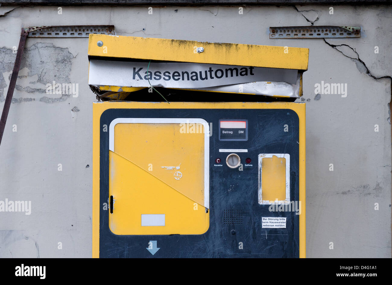 Berlin, Germany, a broken parking pay machine Stock Photo - Alamy