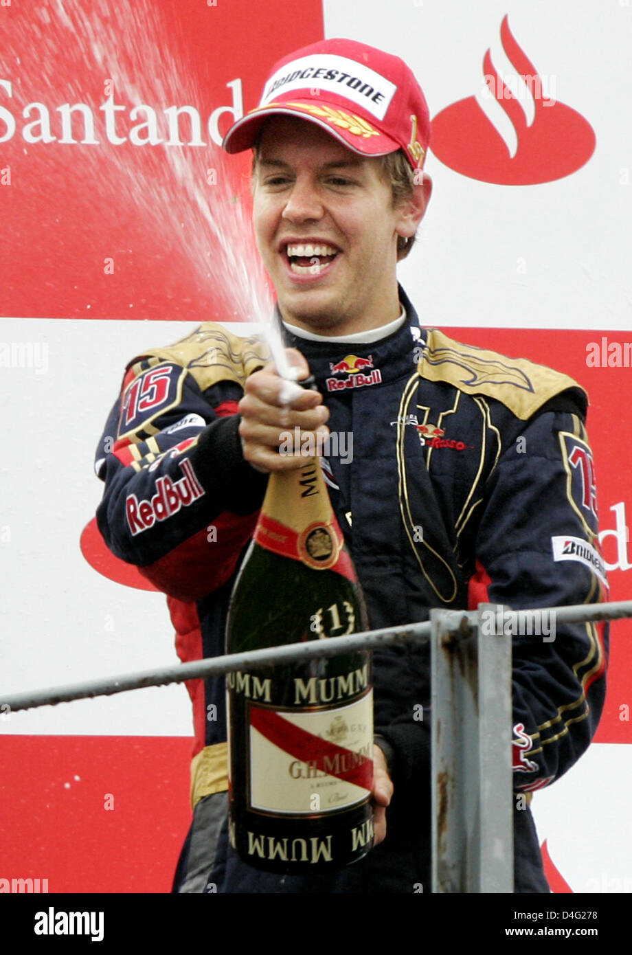 Sebastian vettel toro rosso 2008 hi-res stock photography and images ...