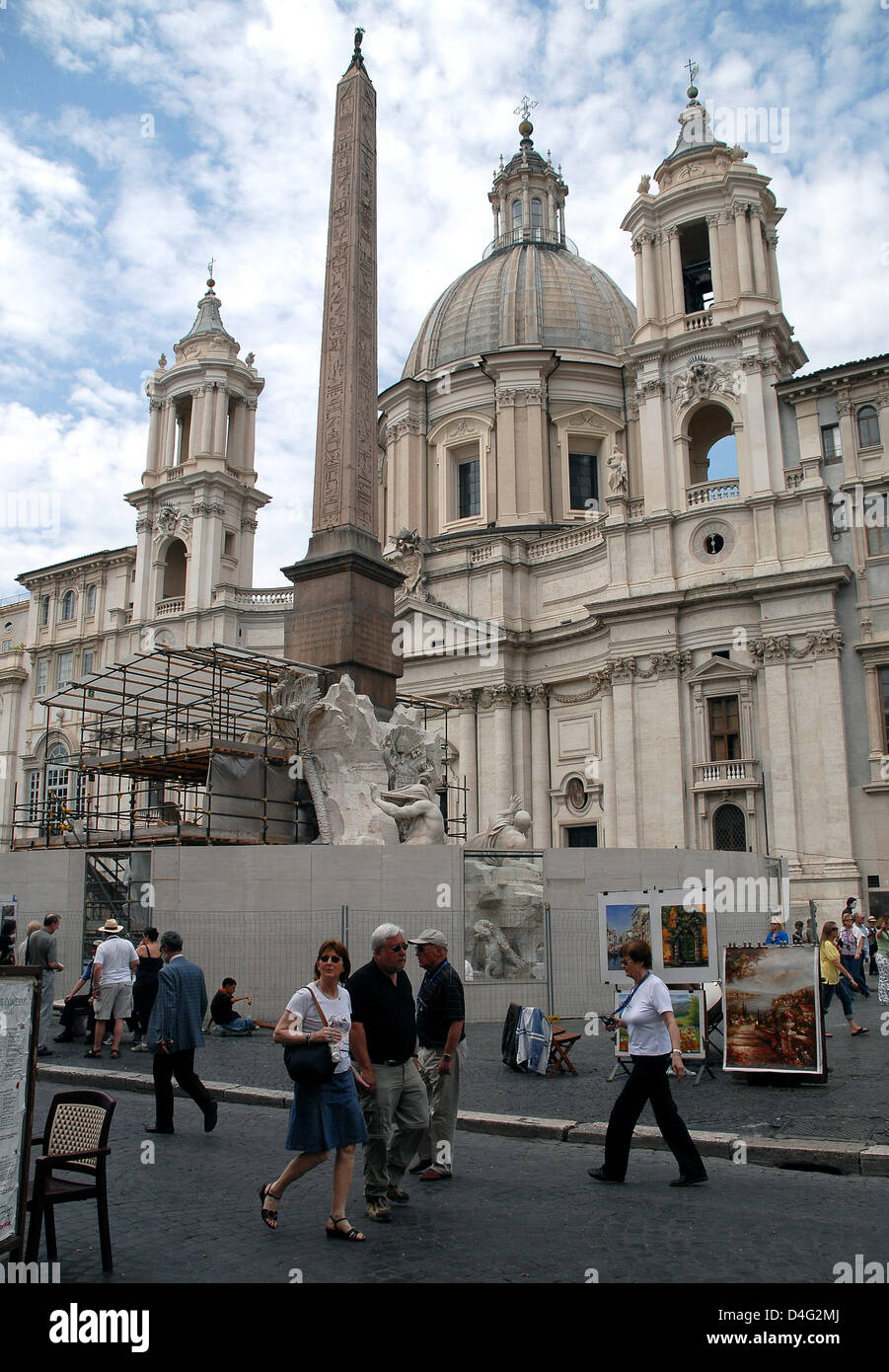 The photo shows Piazza Navona with its three fountains, one of Rome's ...