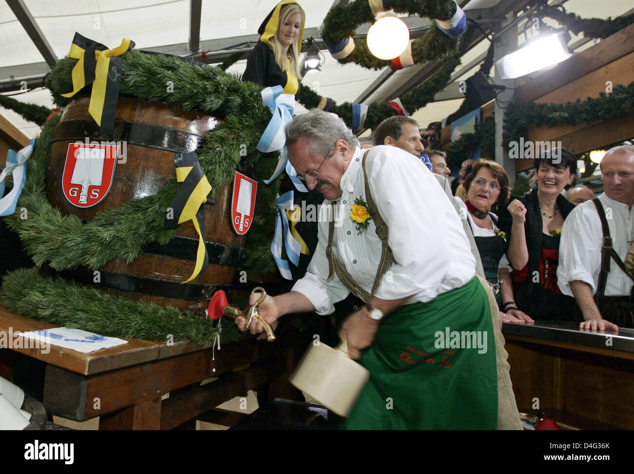 First Barrel Stock Photos & First Barrel Stock Images - Alamy