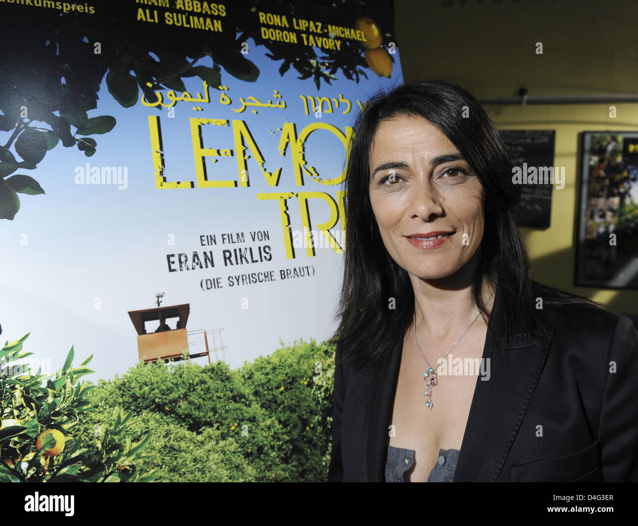 Israeli actress Hiam Abbass arrives at the premiere of the film 'Lemon ...