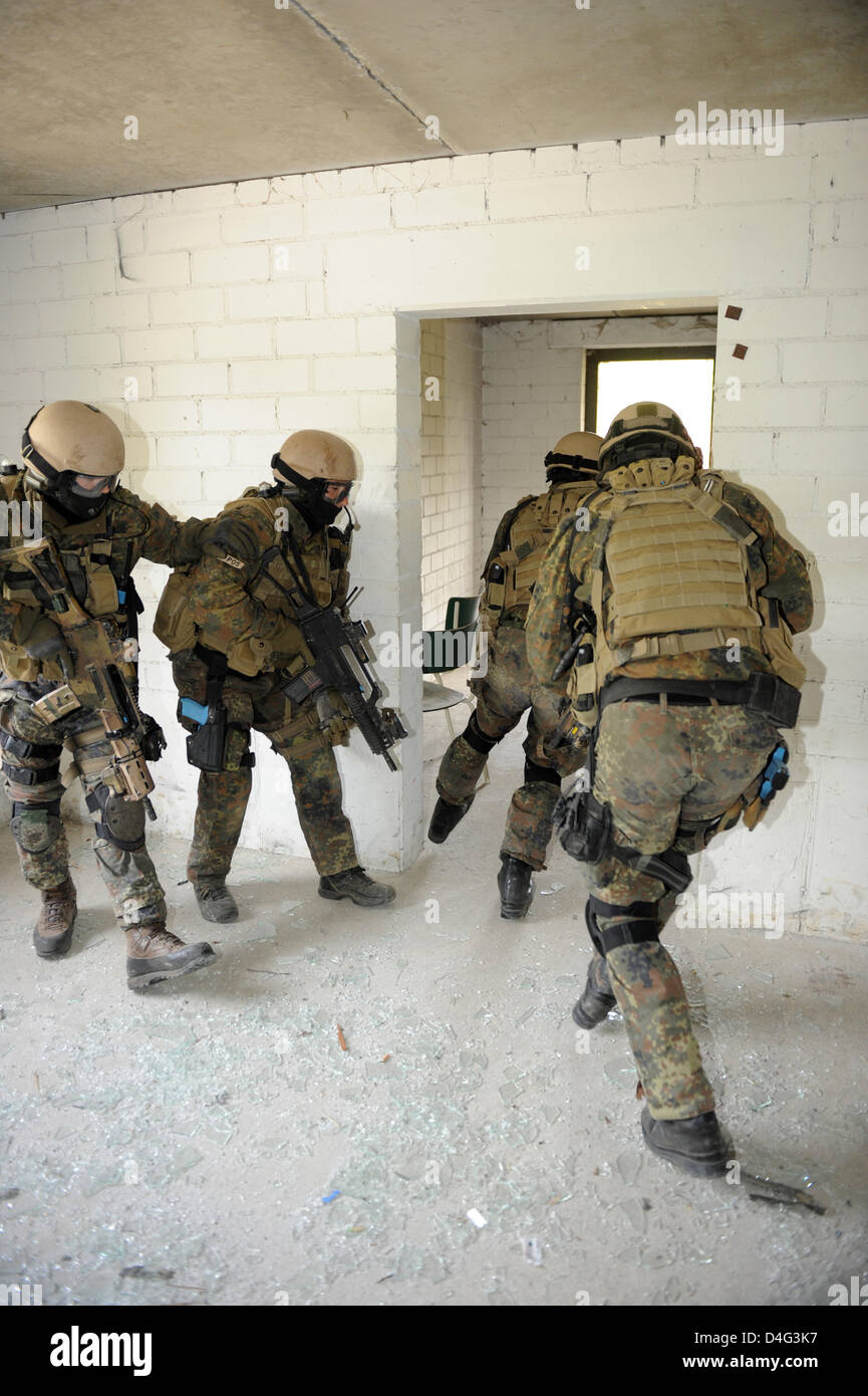 German Special Forces Loadout