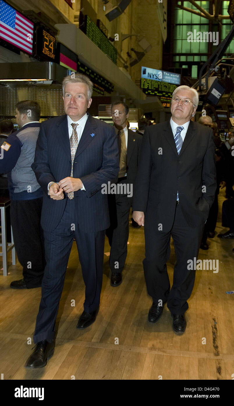 Walter duncan hi-res stock photography and images - Alamy