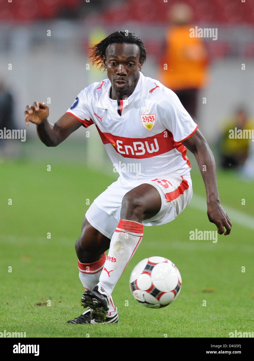 Stuttgart's Arthur Boka controls the ball in the UEFA Cup 1st round 2nd ...
