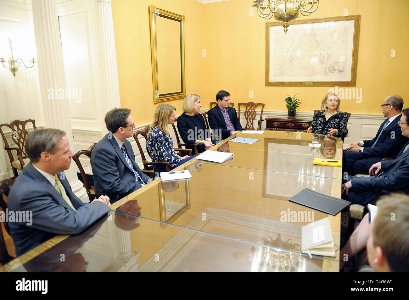 Secretary Clinton Meets With Twitter CEO Costolo Stock Photo - Alamy
