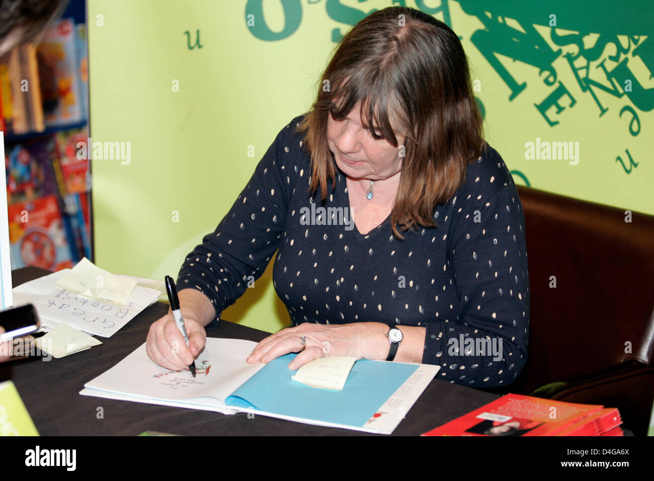 Julia donaldson books hi-res stock photography and images - Alamy