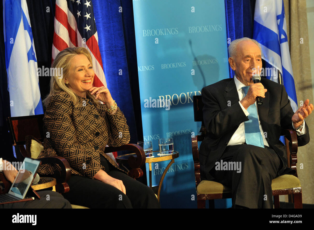 Joint discussion hi-res stock photography and images - Alamy