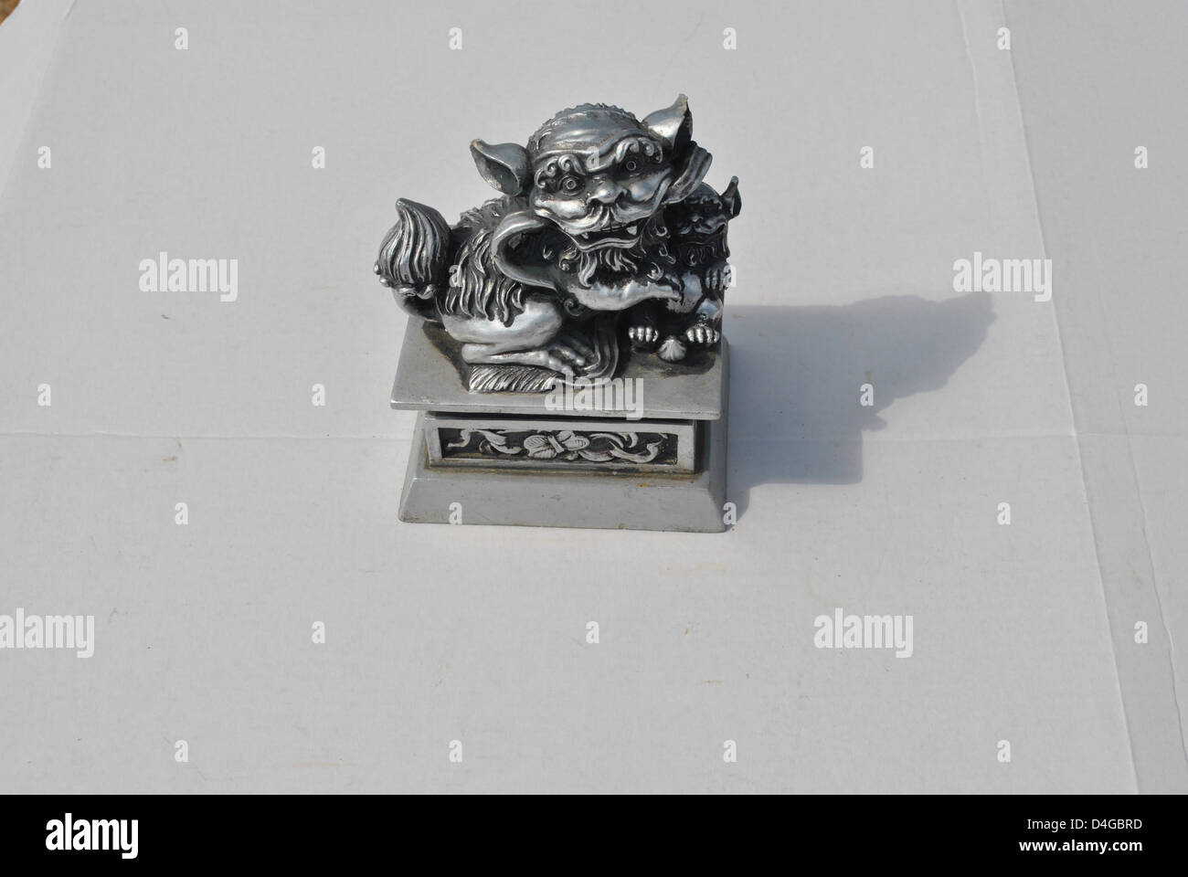 Scary statue hi-res stock photography and images - Alamy