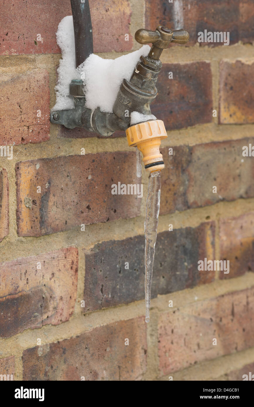 Close up dripping tap hi-res stock photography and images - Alamy