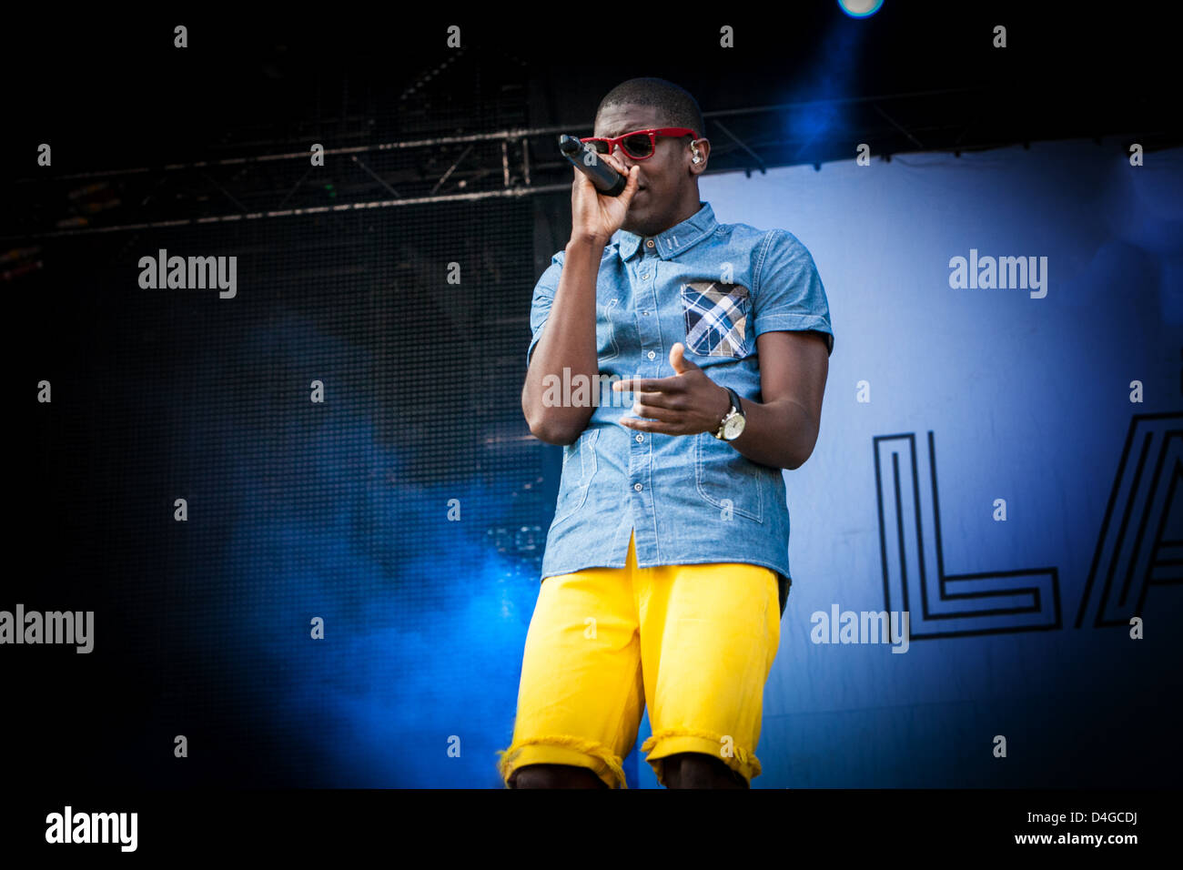 Singer and rapper Labrinth, akaTimothy McKenzie on stage at V Festival ...
