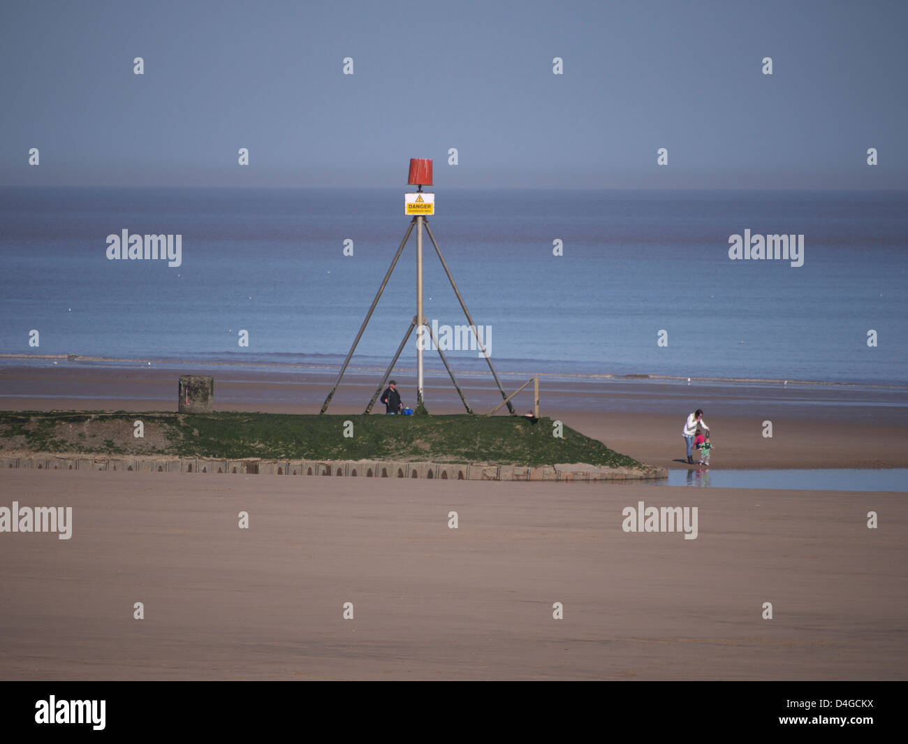 Mablethorpe beach at Low tide Stock Photo - Alamy