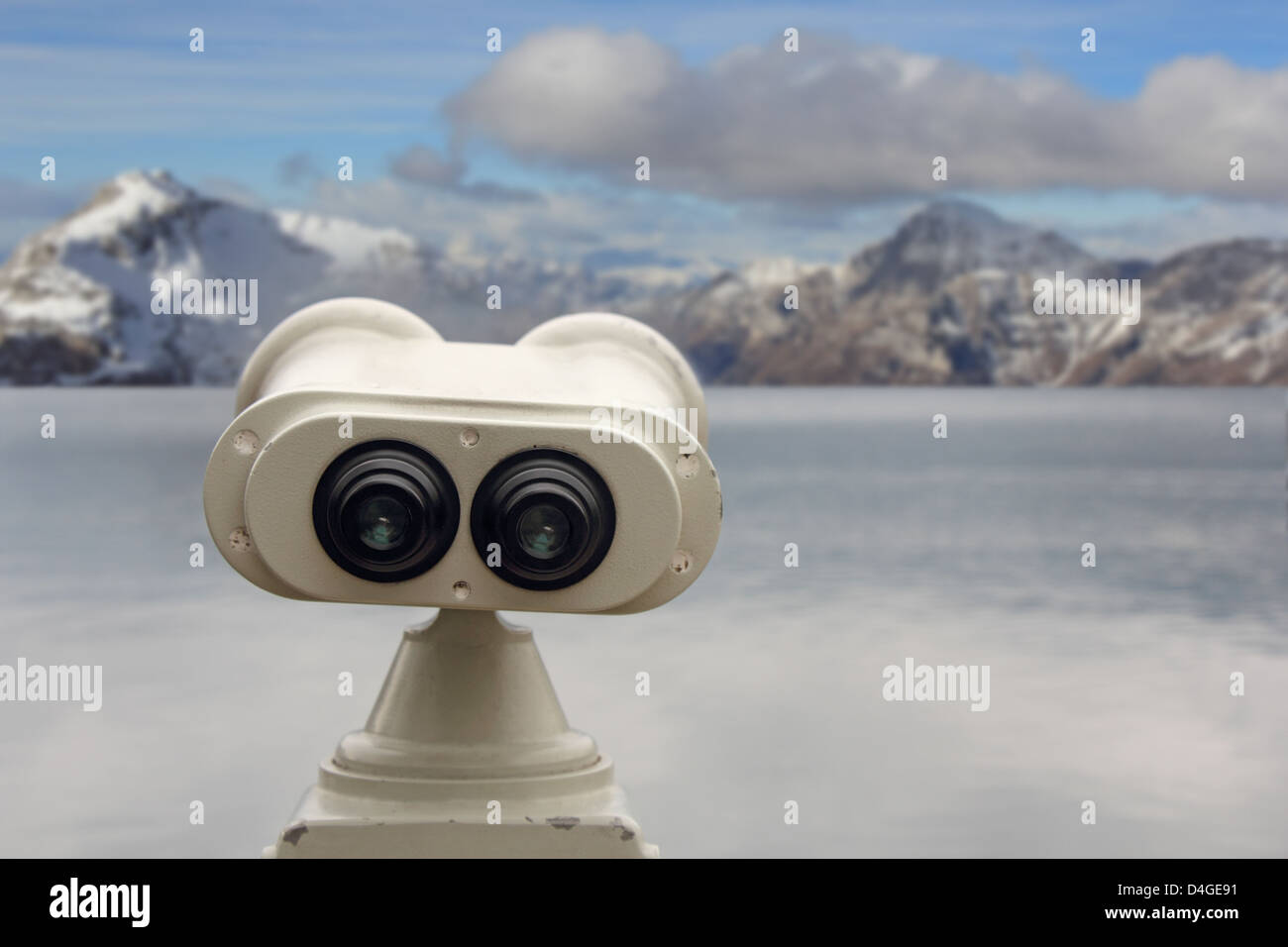 Telescope aerial hi-res stock photography and images - Alamy