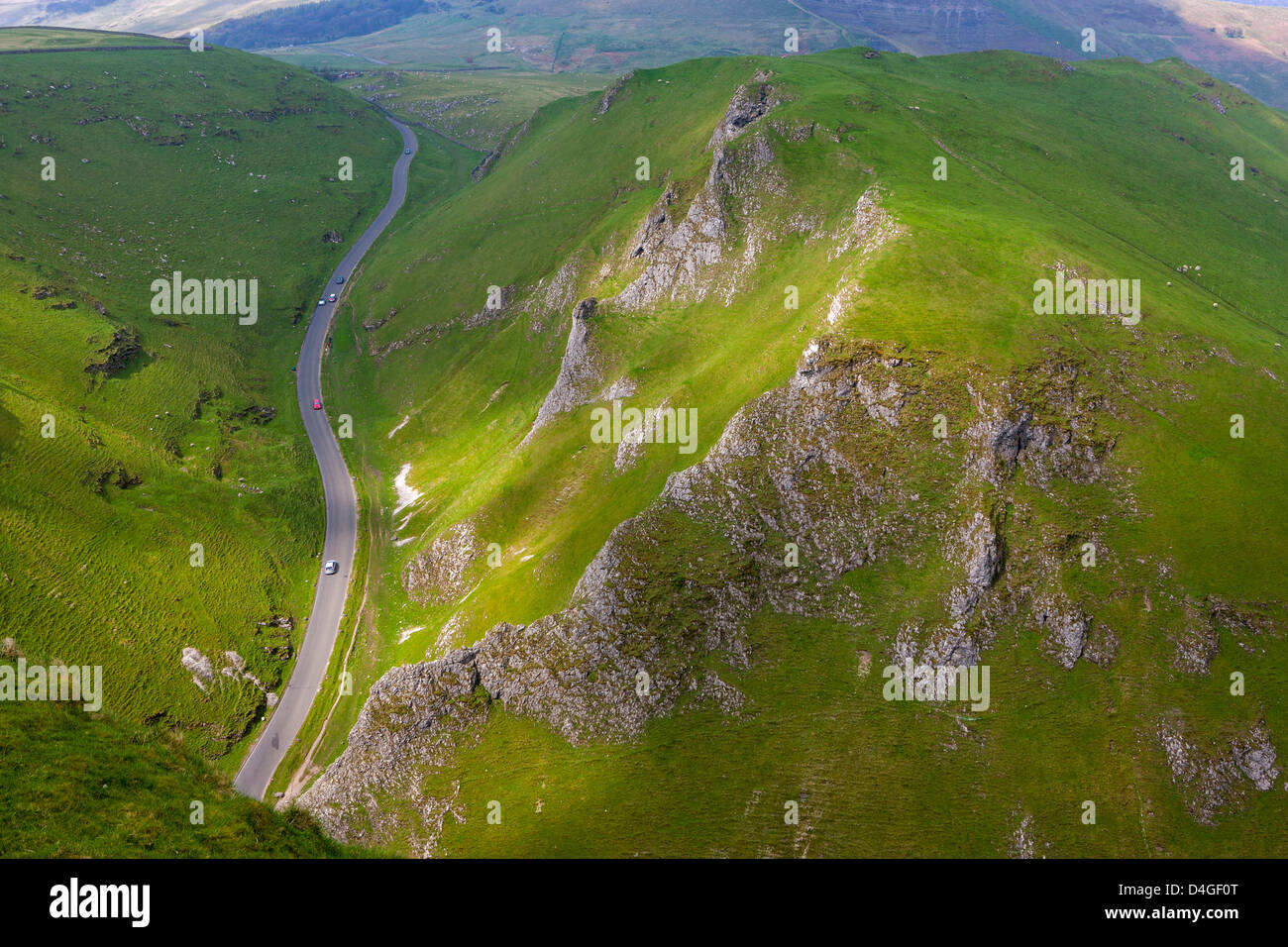 Winnats Pass, Castleton, Peak District National Park, Derbyshire ...
