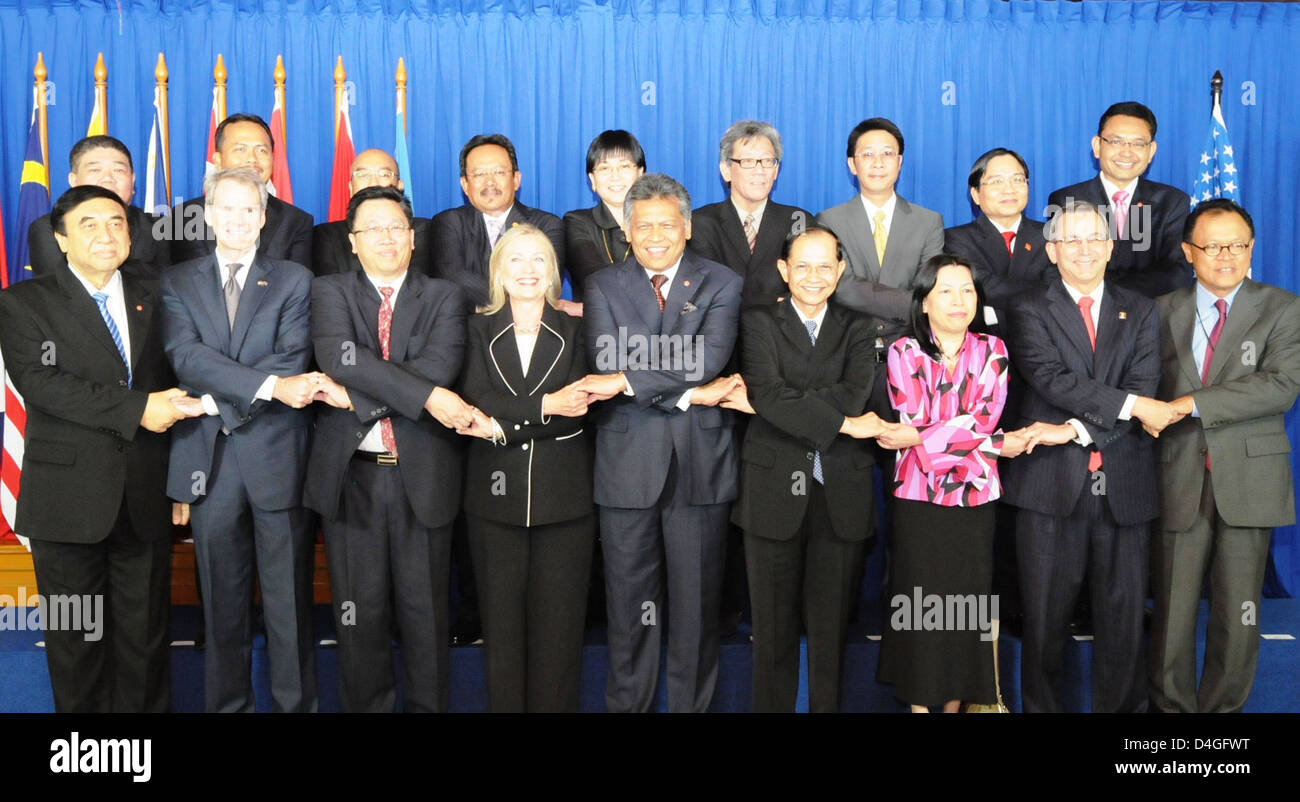 Asean leaders hi-res stock photography and images - Alamy