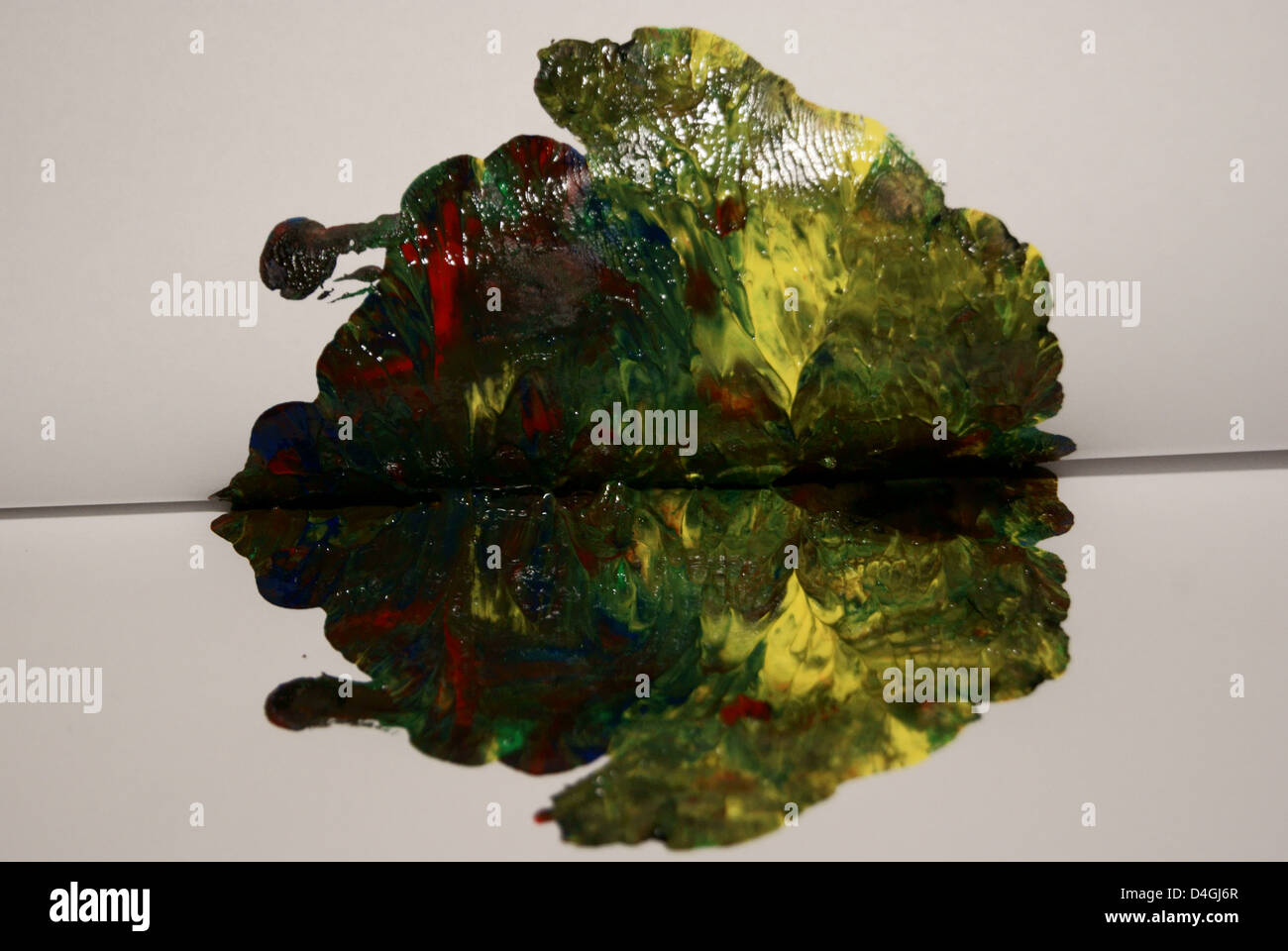 mix up wet paint Stock Photo - Alamy