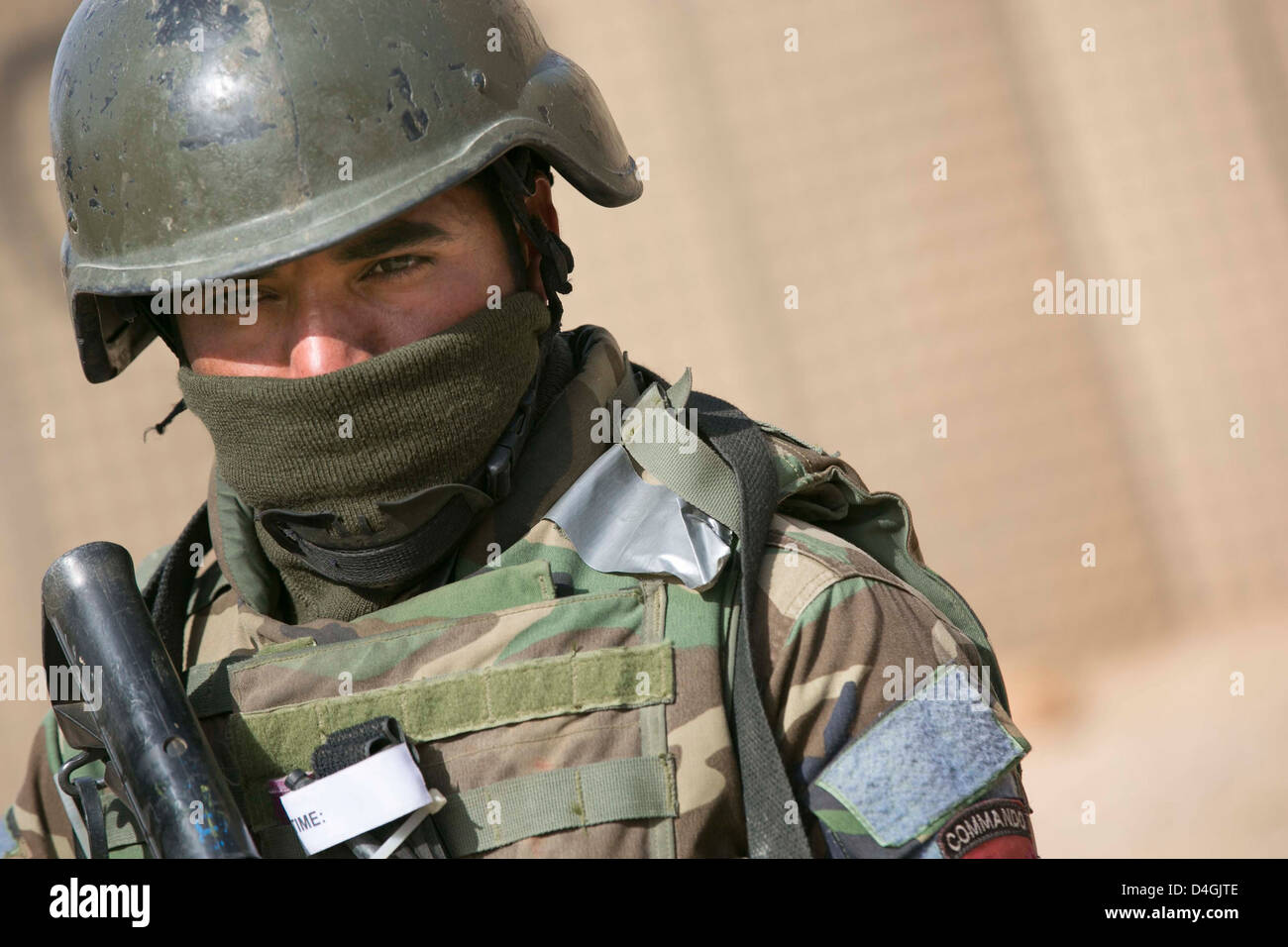 Afghan commandos from 7th Special Operations Kandak prepare to practice ...