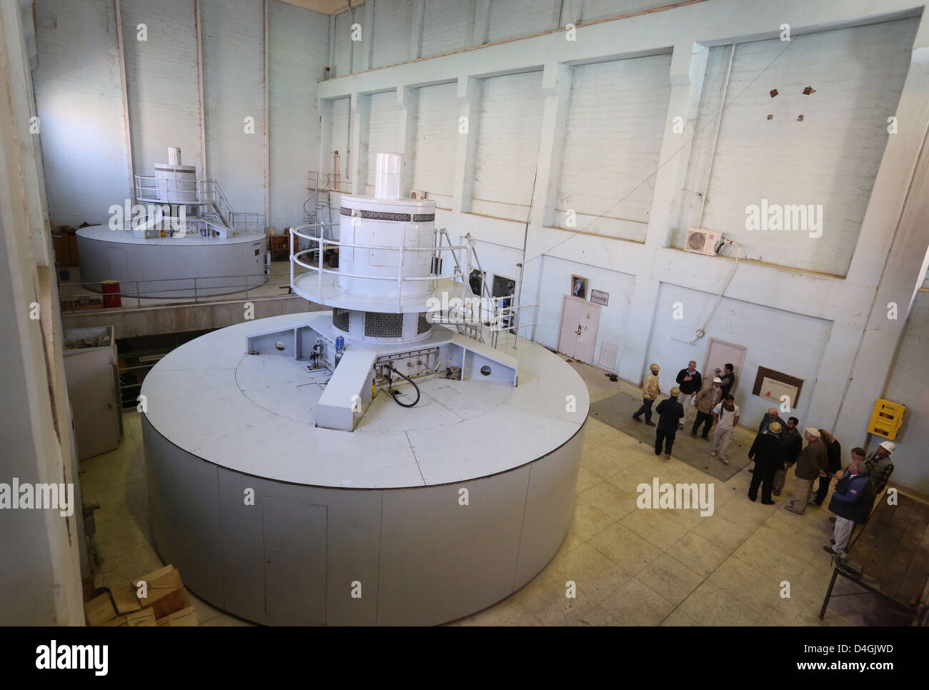 Turbine generators in hydroelectric hi-res stock photography and images ...