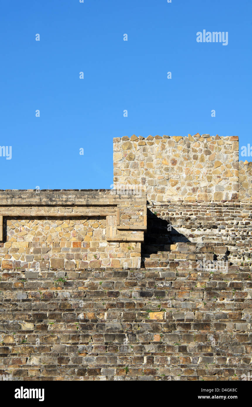 Coursed rubble masonry hi-res stock photography and images - Alamy