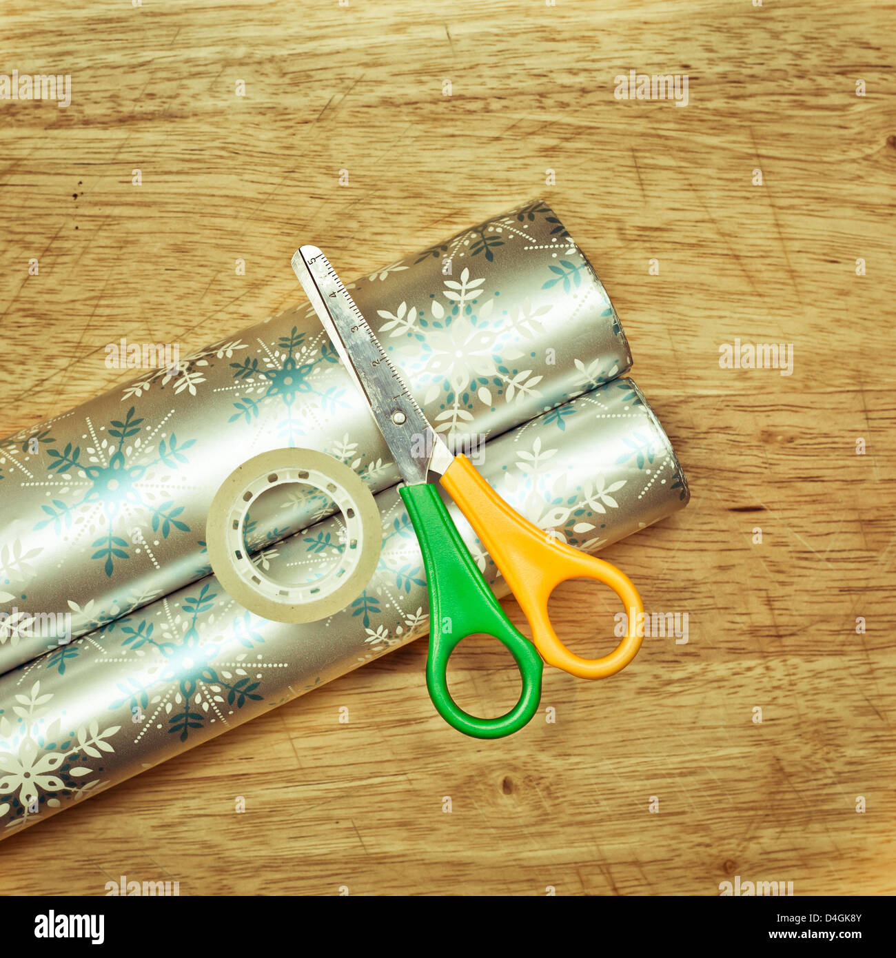 Blunt scissors hi-res stock photography and images - Alamy