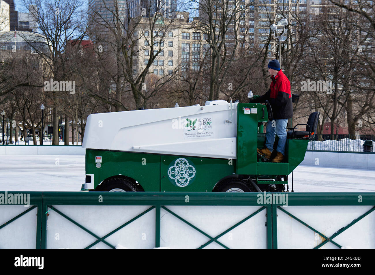 Zamboni ice rink hi-res stock photography and images - Alamy