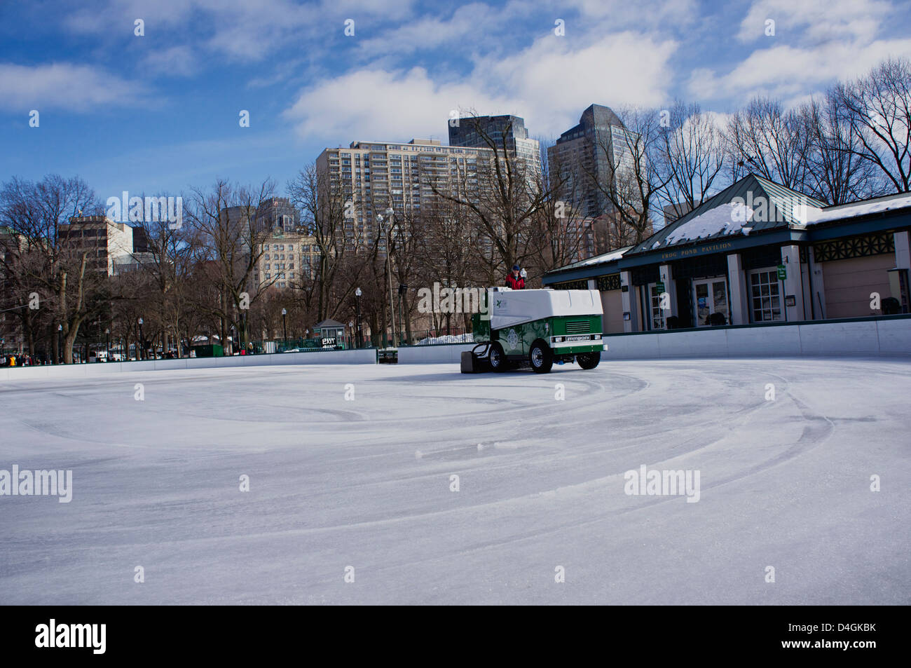 Boston common outdoors skating rink hi-res stock photography and images ...