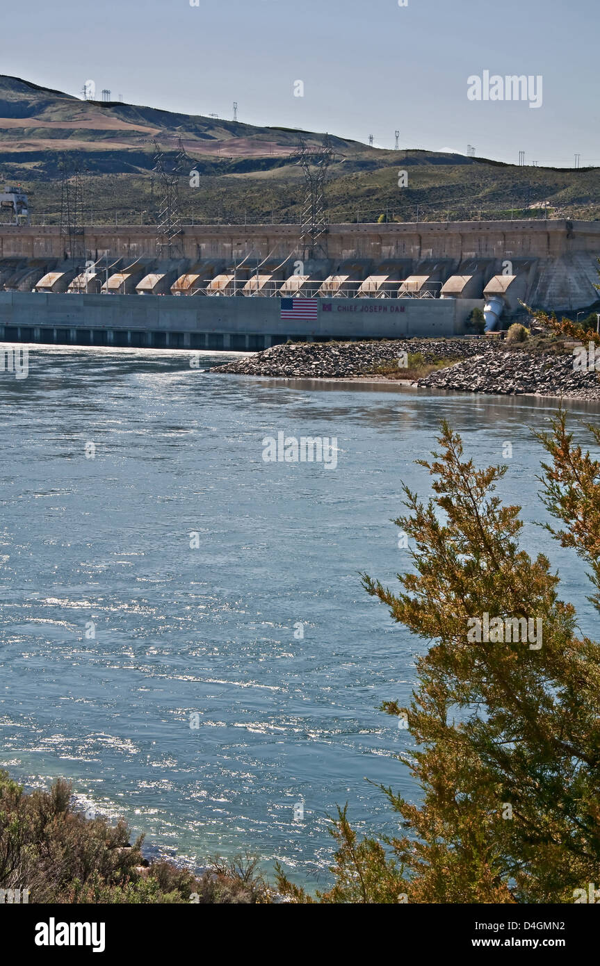 landscape image of Chief Joseph dam on the Columbia River in Washington ...