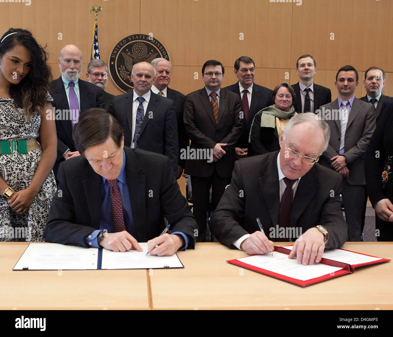New start treaty hi-res stock photography and images - Alamy