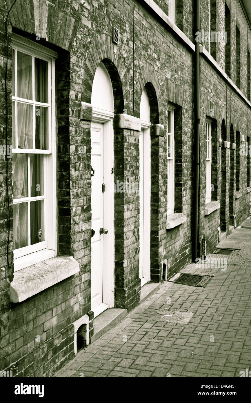 Town cottage victorian terrace house hi-res stock photography and ...