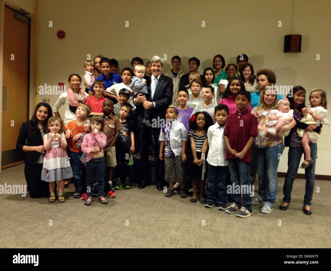 Saudi arabia riyadh us embassy hi-res stock photography and images - Alamy