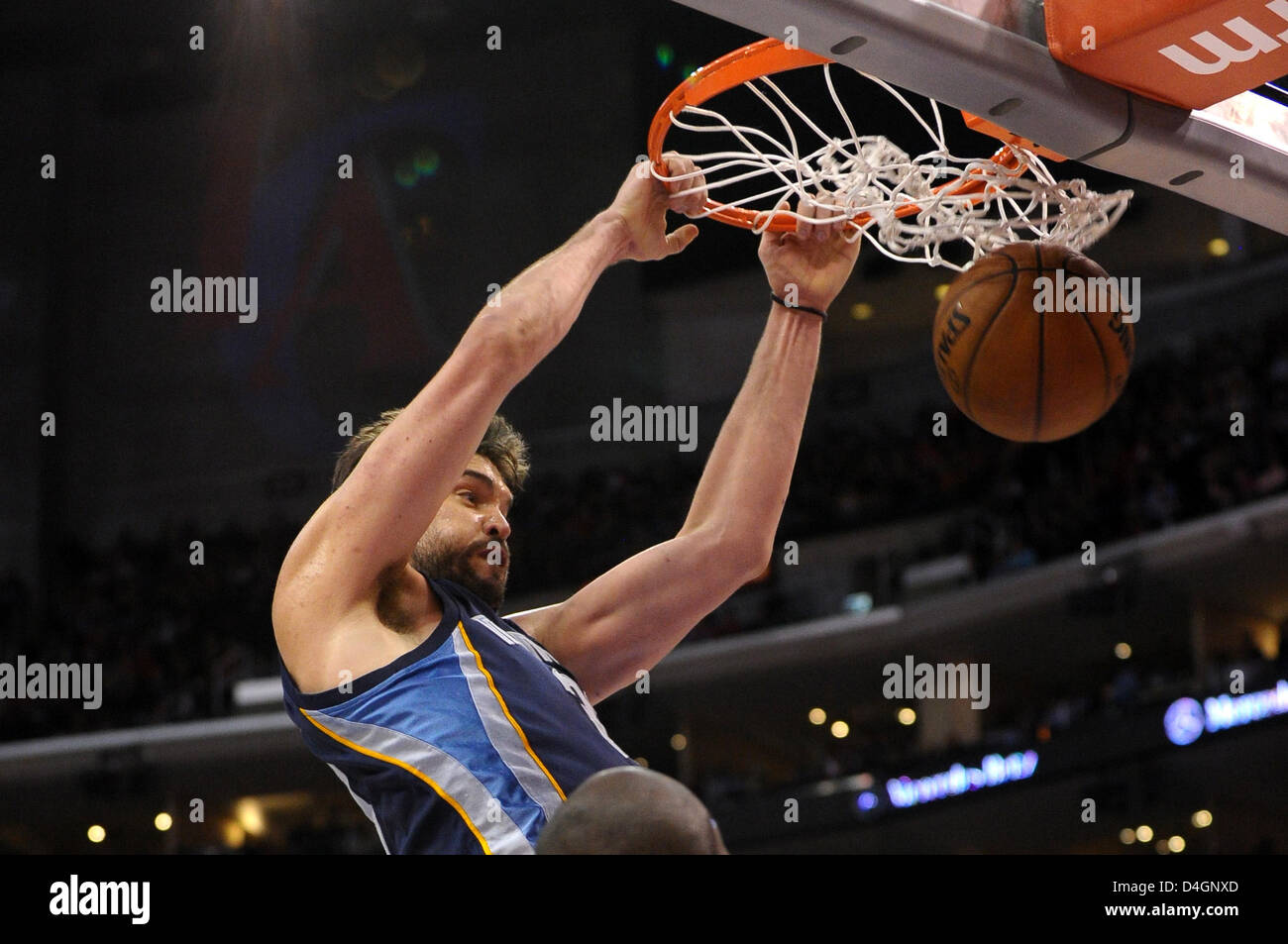Memphis Grizzlies Dunk High Resolution Stock Photography and Images - Alamy