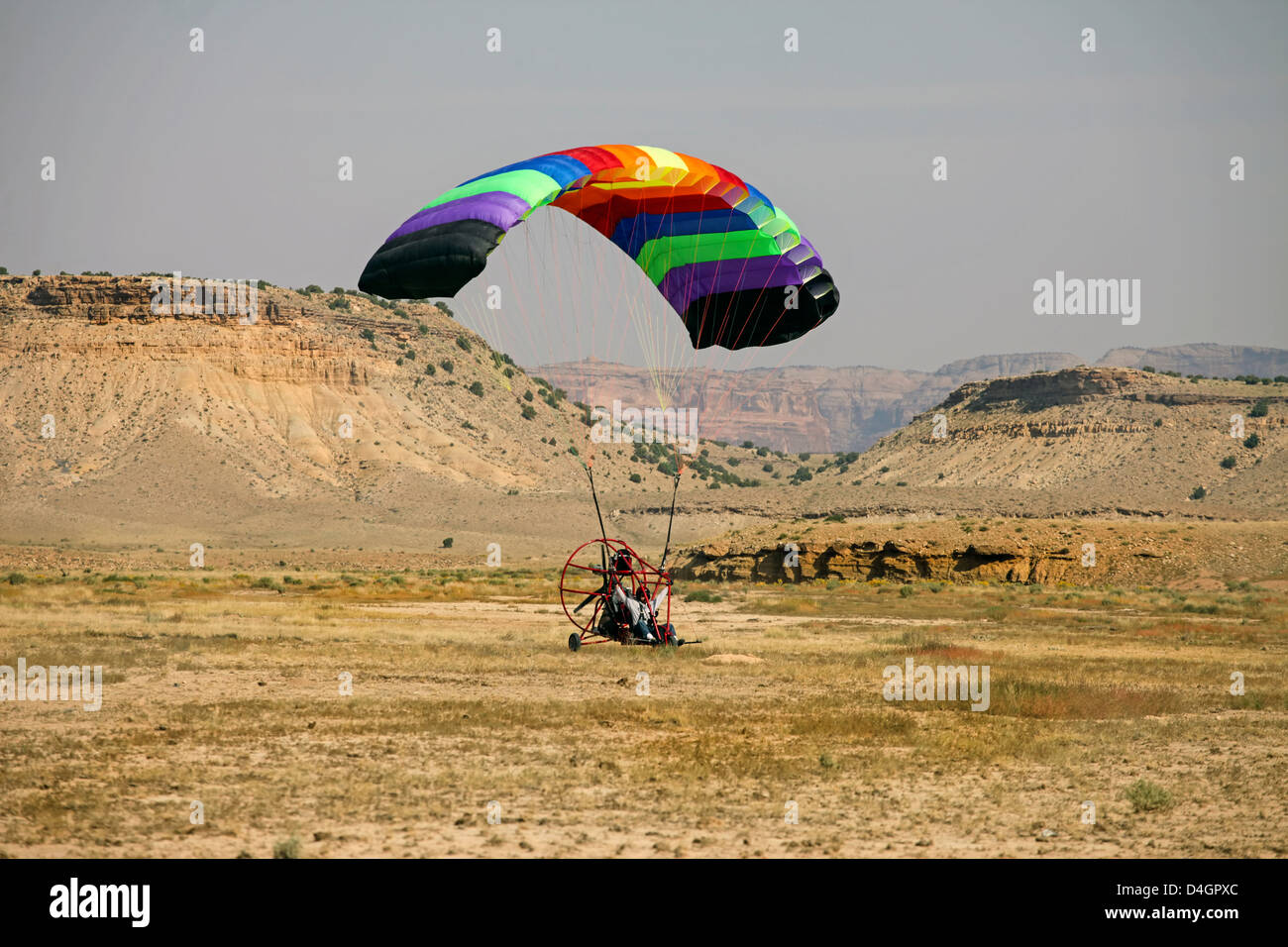 Aircraft Ultralight parachute takeoff Utah desert Stock Photo - Alamy