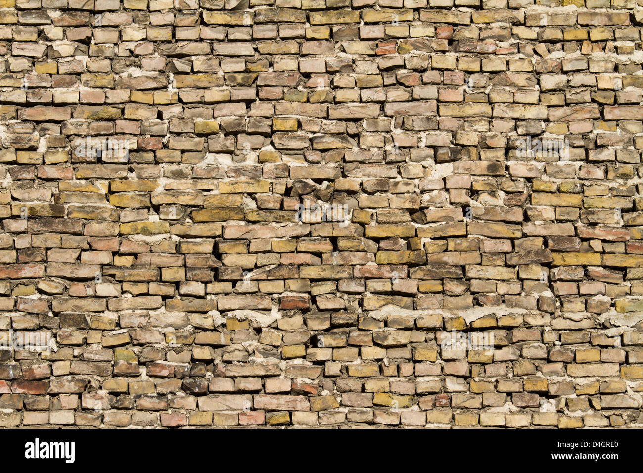 Yellow bricks hi-res stock photography and images - Alamy