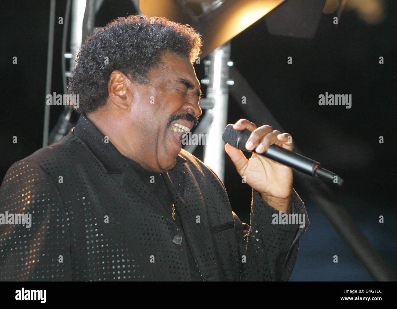 George mccrae hi-res stock photography and images - Alamy