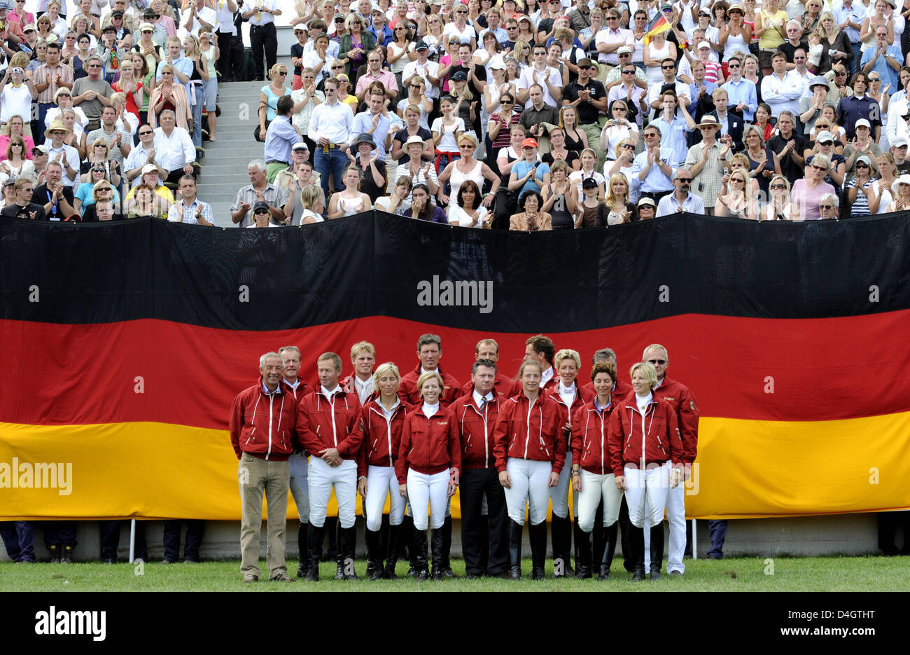 The German Olympic Equestrian team says good-bye to the spectators at ...